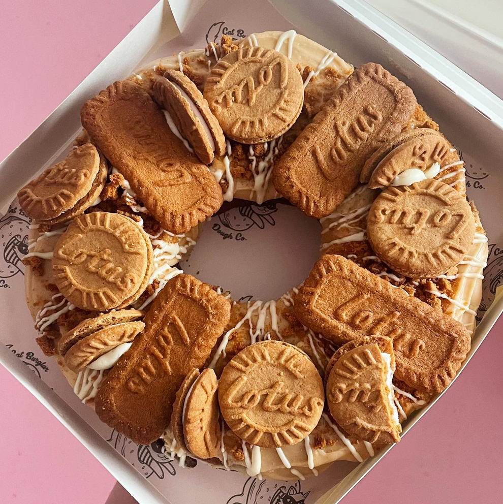 Mega Doughnut – Cat Burglar Dough Co